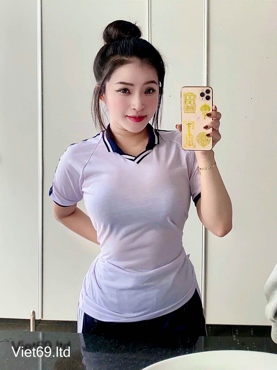 Viet69 | Phan Bản Trân