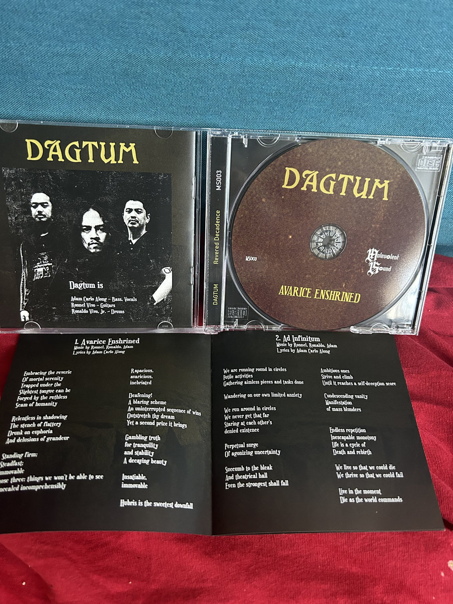 Revered Decadence | Dagtum