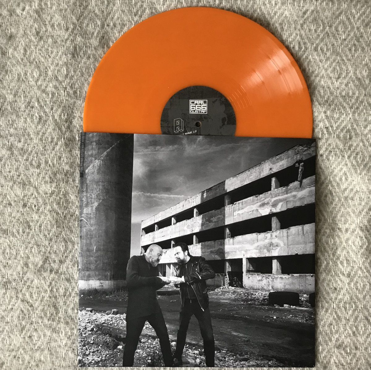 Claim | Carl 666 Gustaf | thanatosis