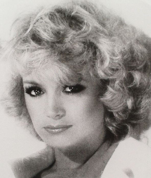 On Stage | Barbara Mandrell
