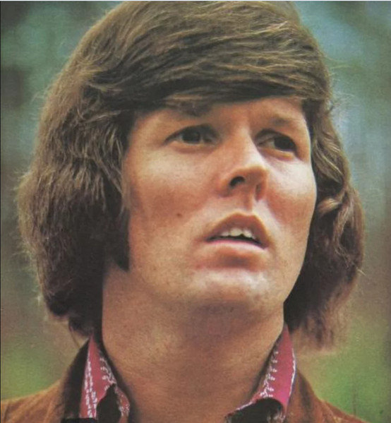 Traces Of The Past | Dennis Yost