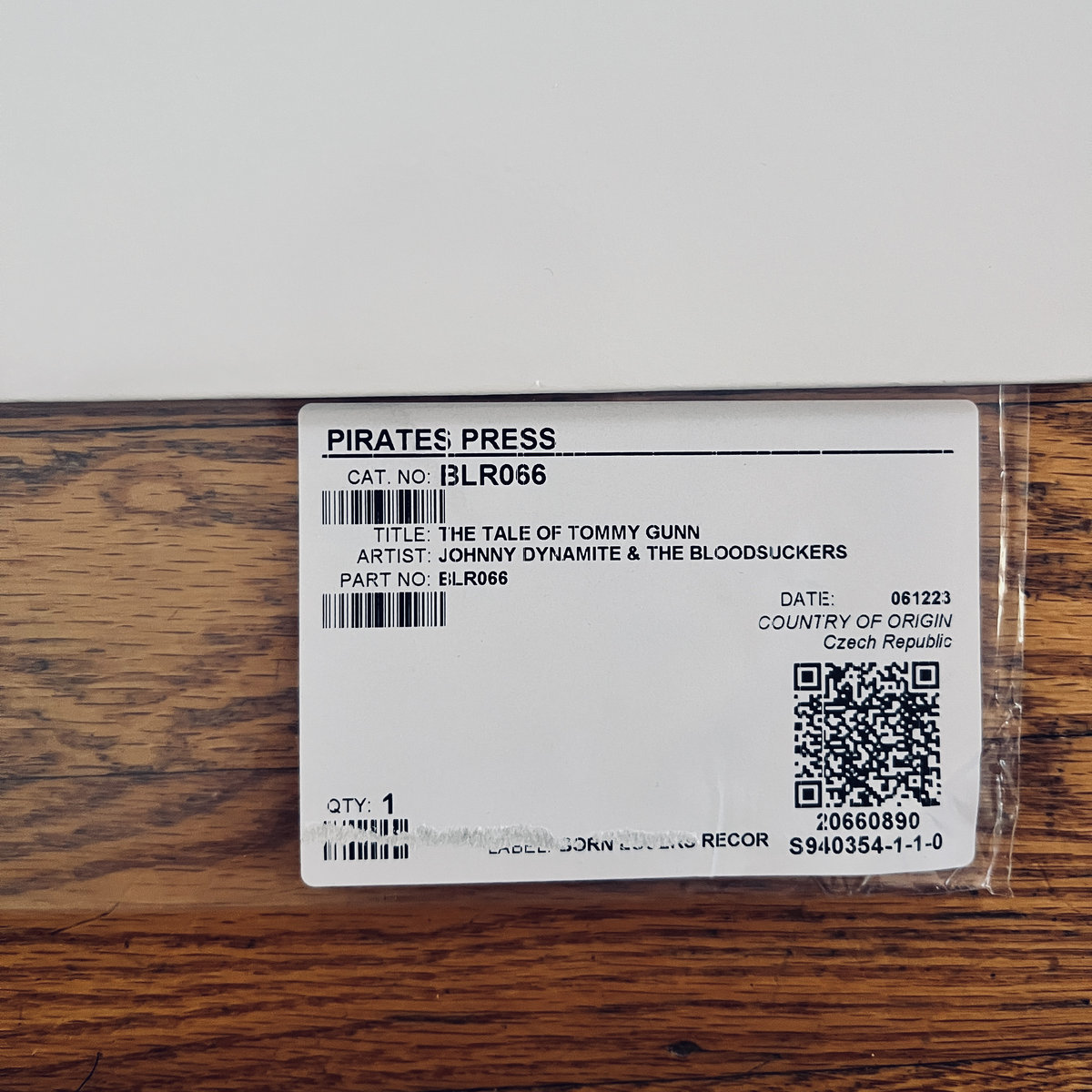 The Tale of Tommy Gunn | Johnny Dynamite & The Bloodsuckers | Born ...