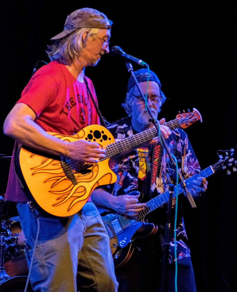 Living In The Darkness | Wolf Larson | Scott Graves