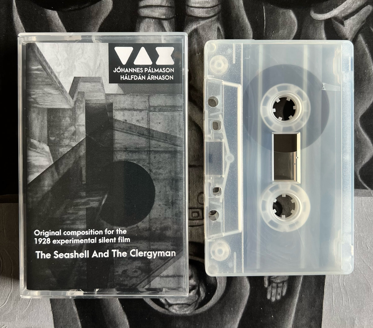 The Seashell And The Clergyman | Jóhannes Pálmason / Hálfdán Árnason ...