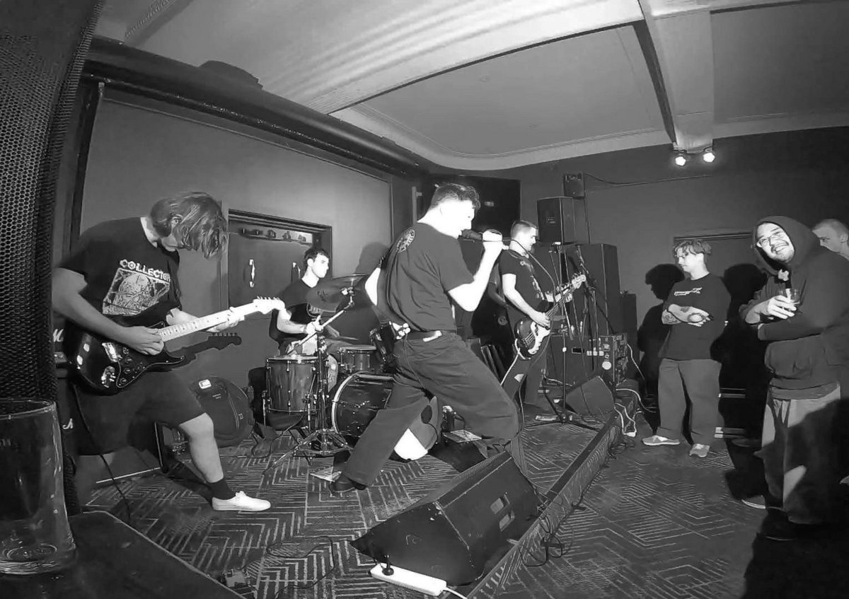 S/T | Daisy Chain