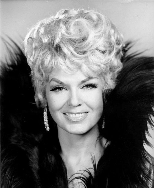 Jane Morgan Serenades "The Victors" | Jane Morgan