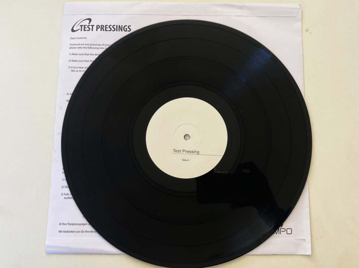 Innervision | Neue Grafik | Rhythm Section International