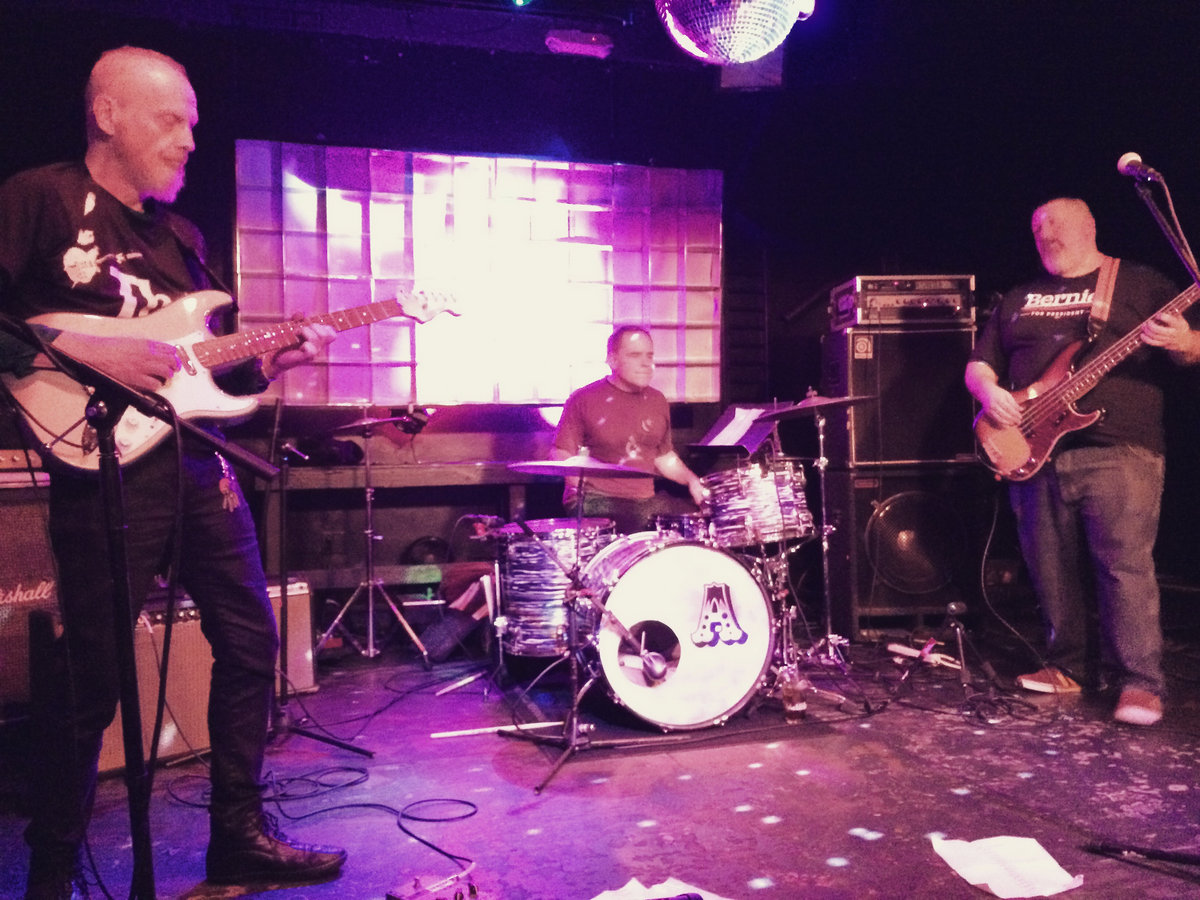 Halloween Theme (Main Title) | Rattletrap