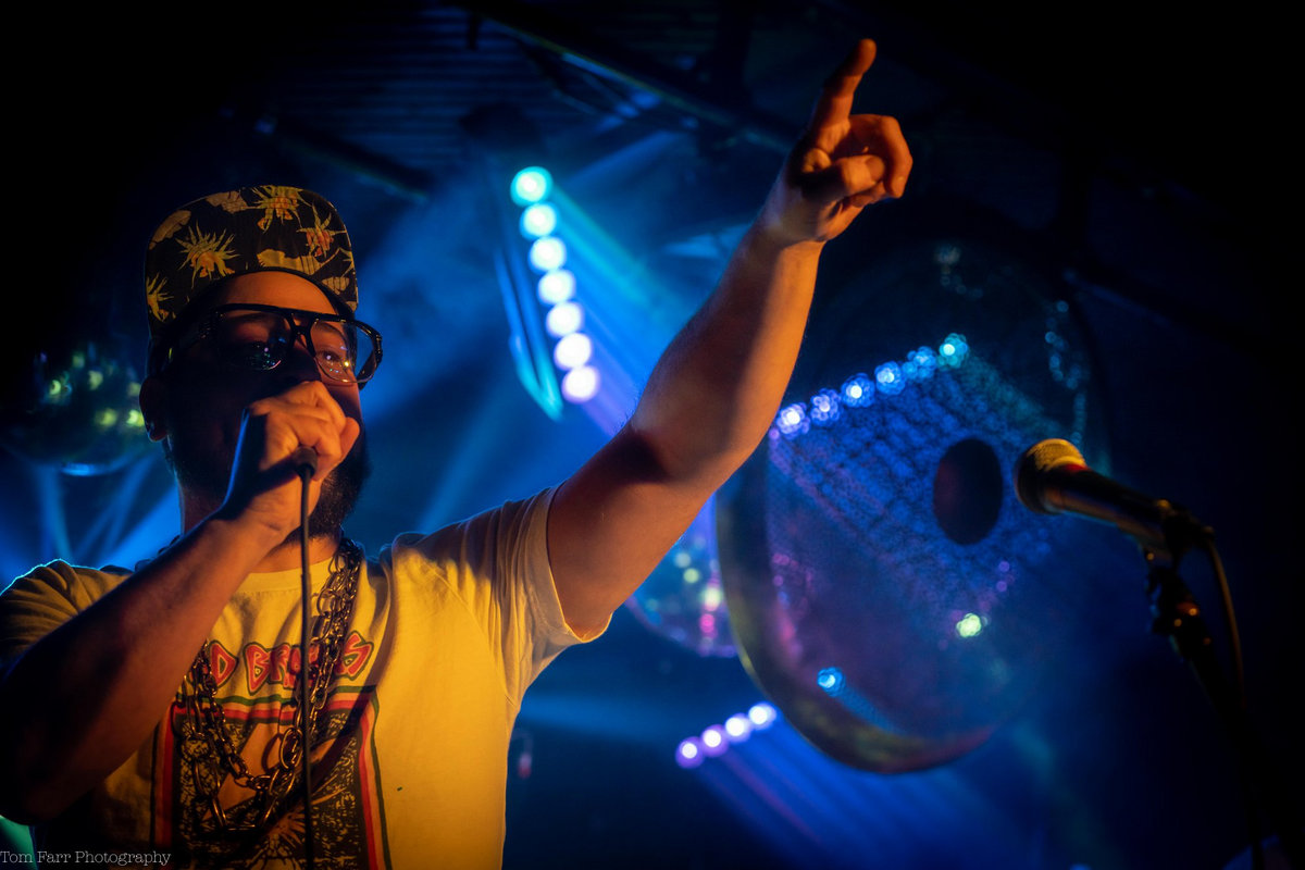 How it Is (yeah we triumph remix)- Rebekah Todd and Thommy Knoles ...