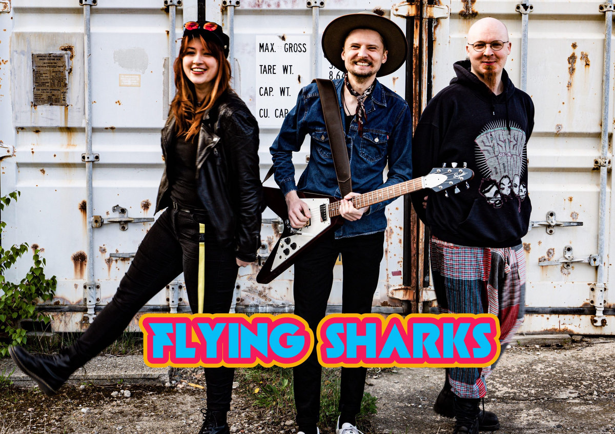 Live | Flying Sharks