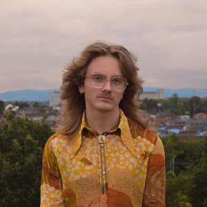 Music | The Daisy Chain