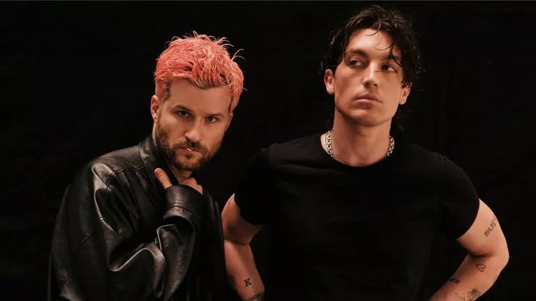 a beautiful blur | Lany