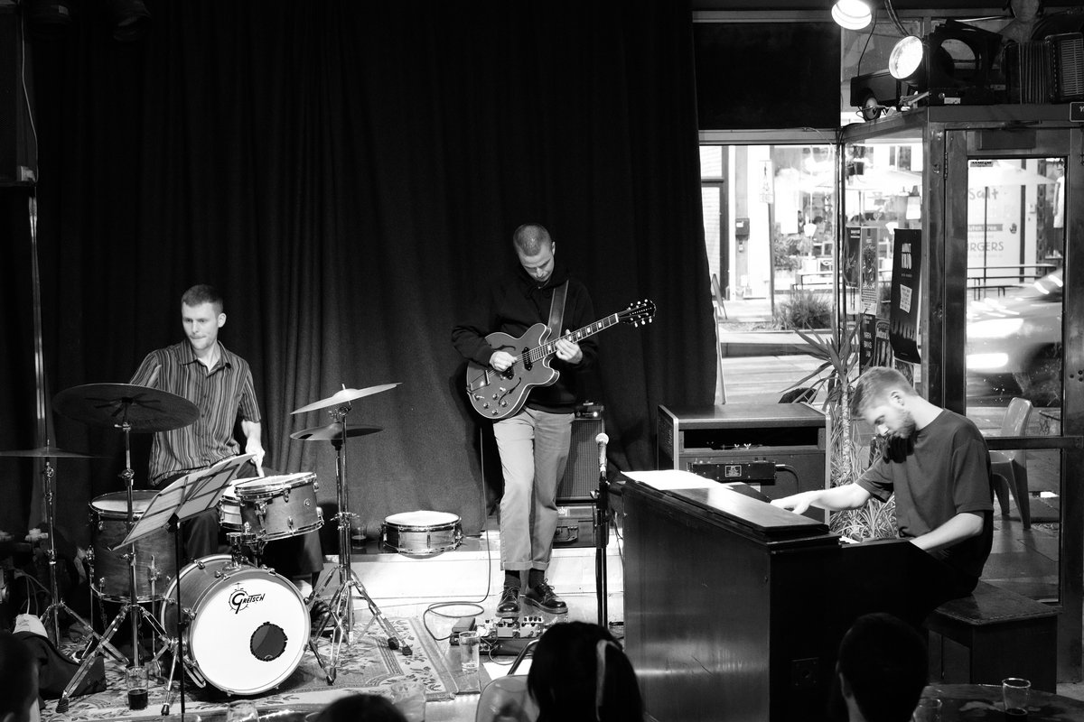 Organix | Harry Tinney, Ollie Rolfe, Alby Rolfe