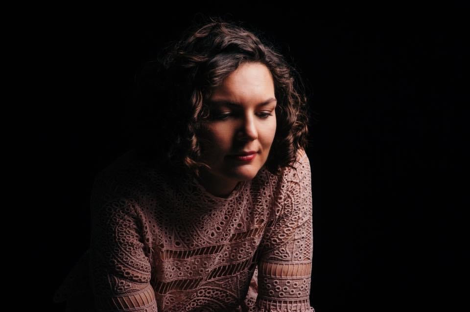 Here They Come EP | Eliza Hull