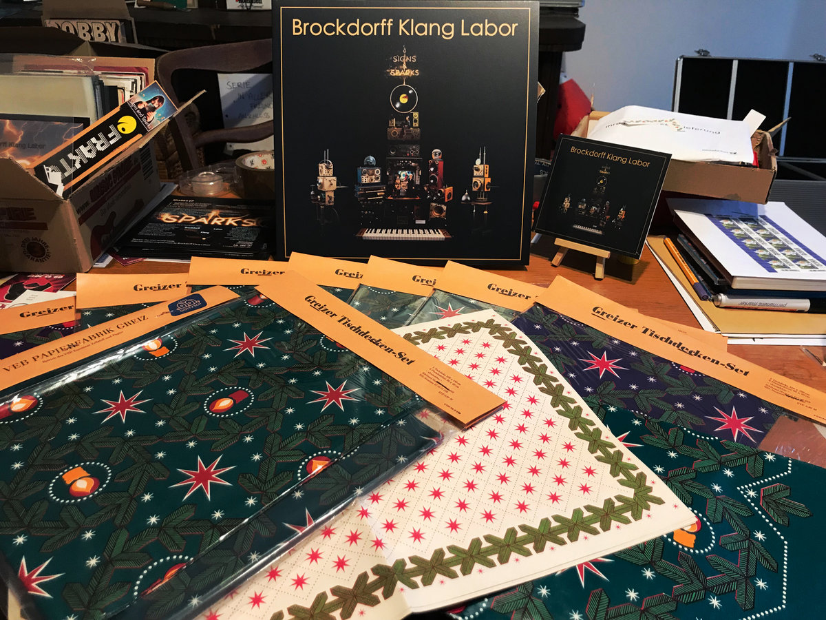 Signs & Sparks | Brockdorff Klang Labor