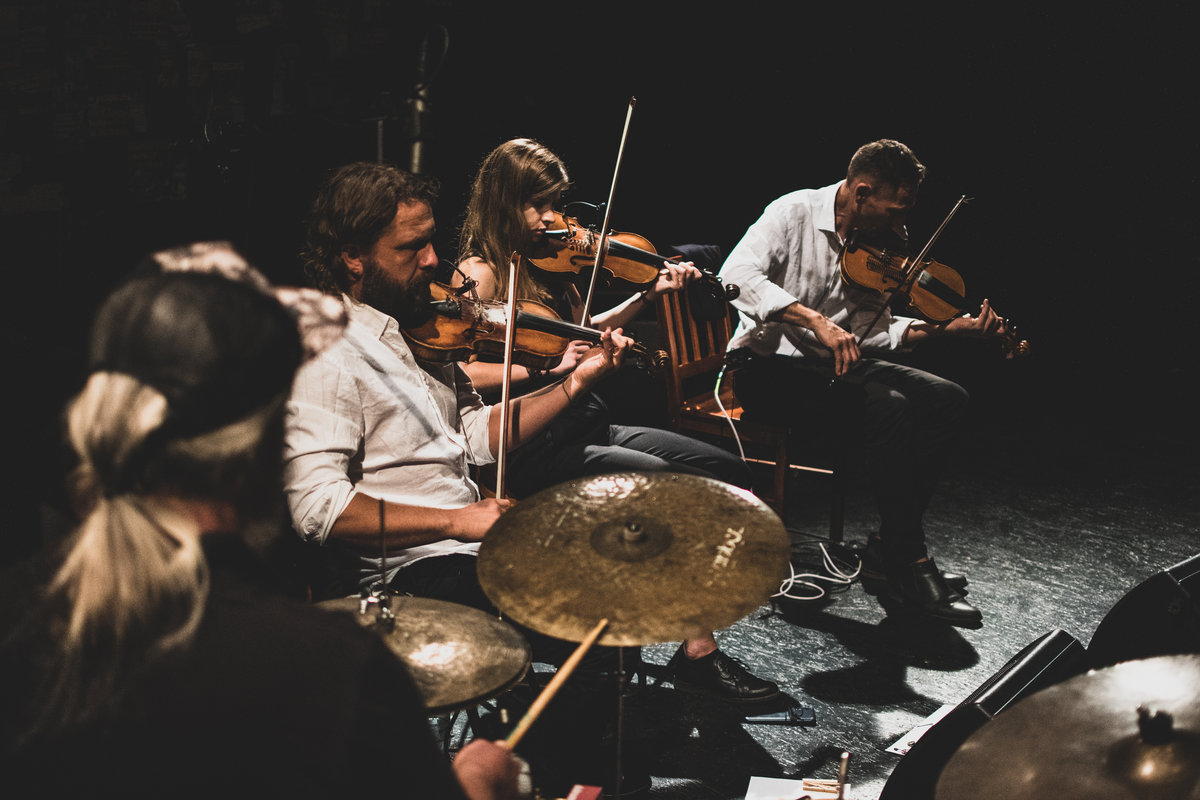 Devil's Fiddle - L'opera del villaggio | Cezary Duchnowski, Maciej ...