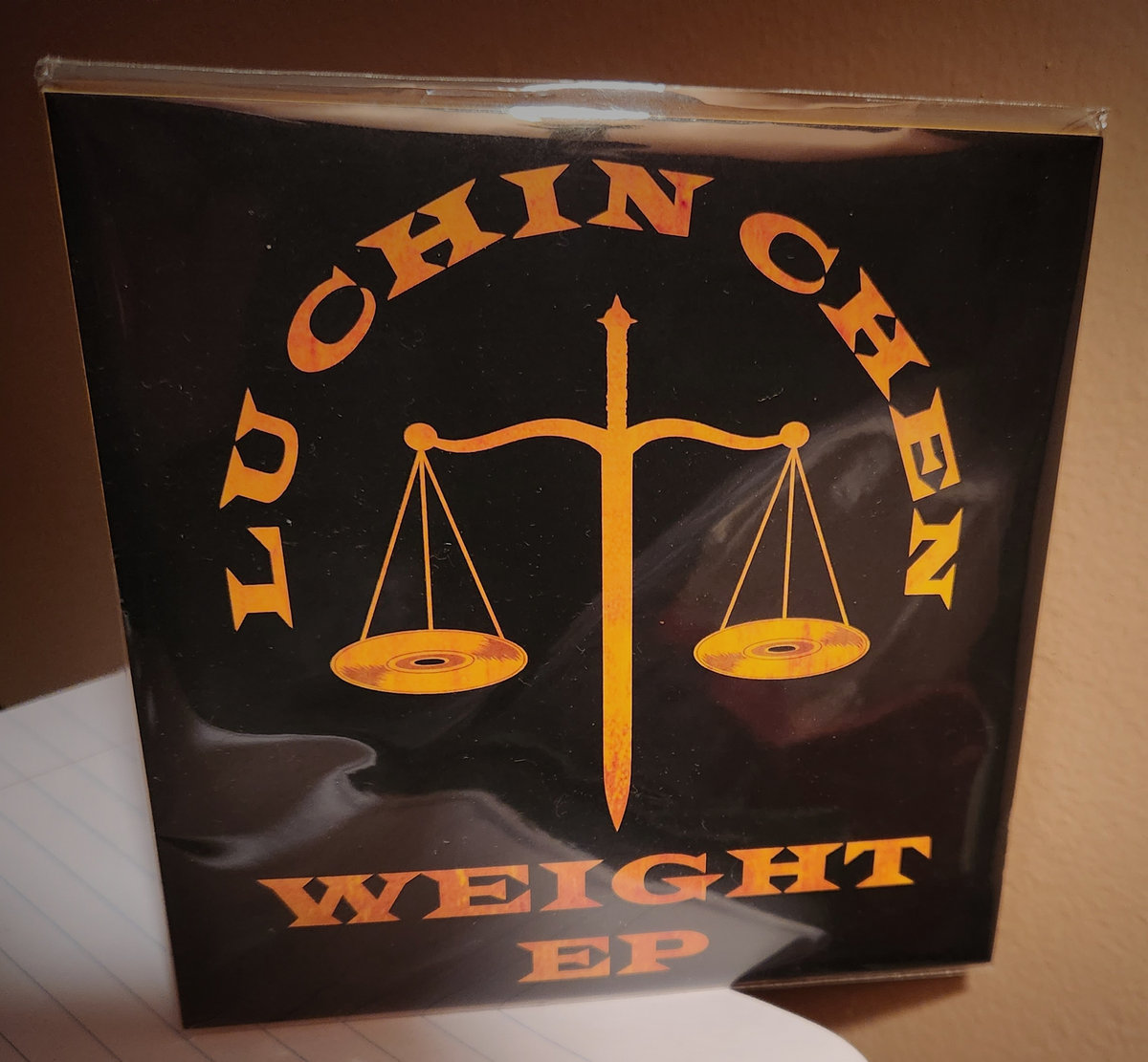 Weight | Lu Chin Chen