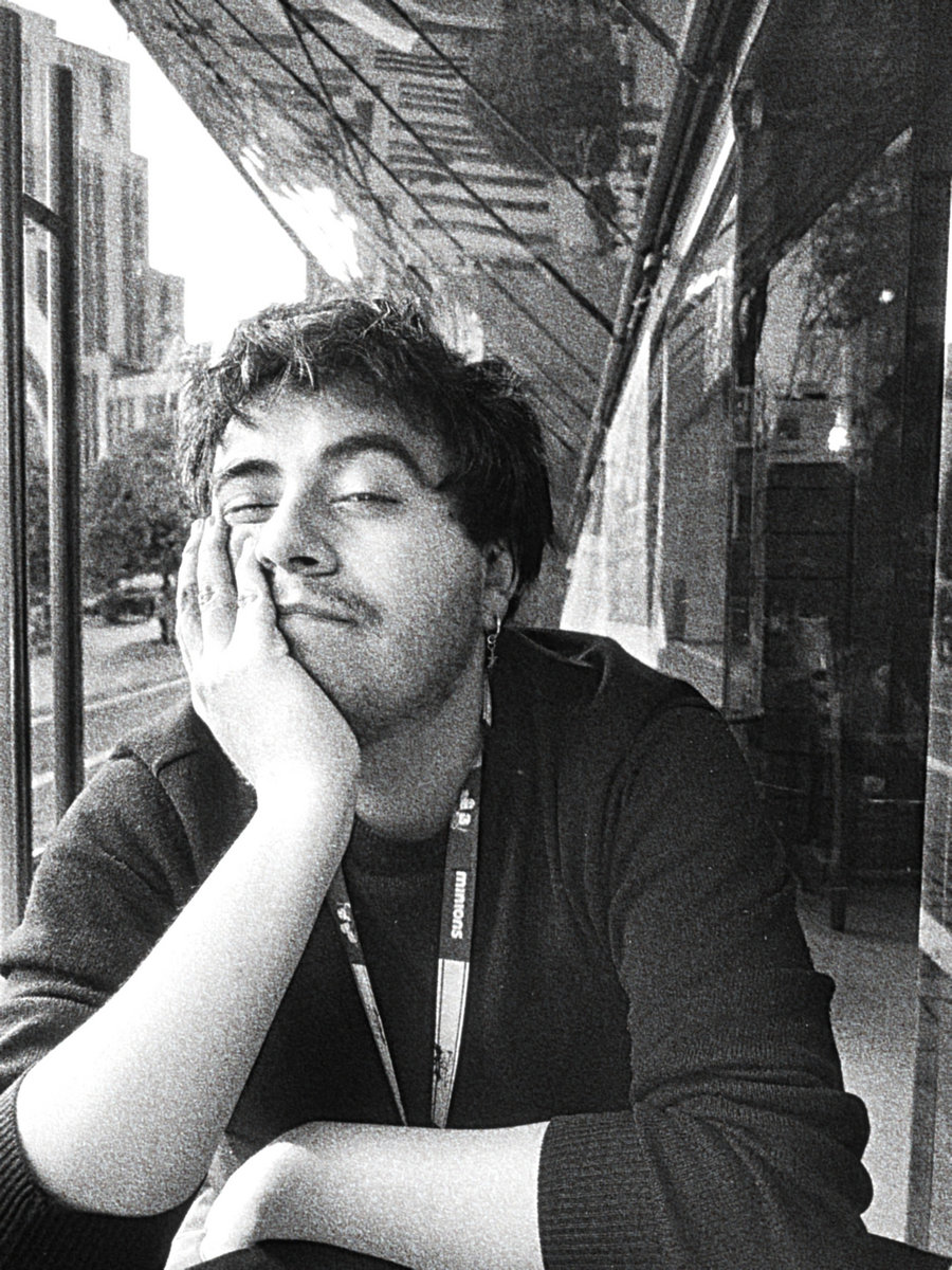 Holding Back The Years | Hector Perez-Ochoa