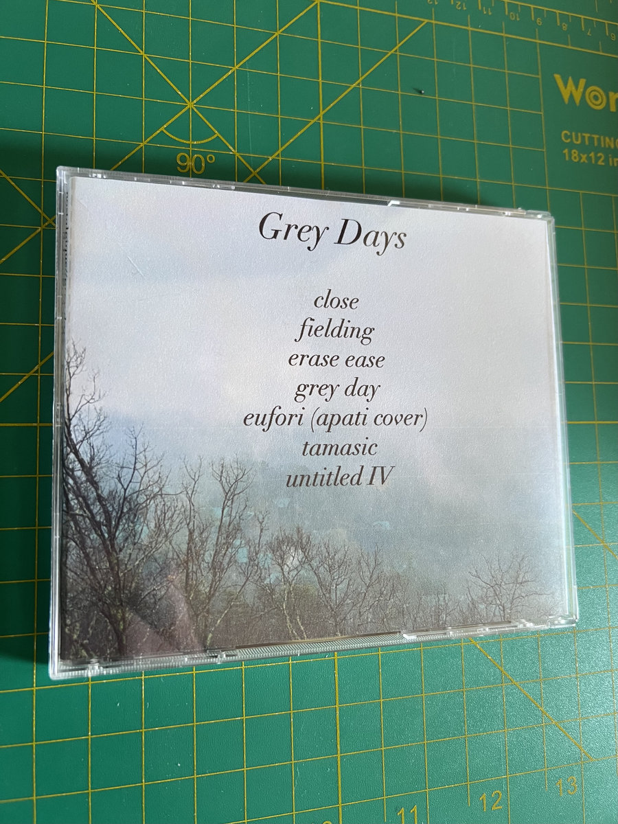 Grey Days | Nostalgique