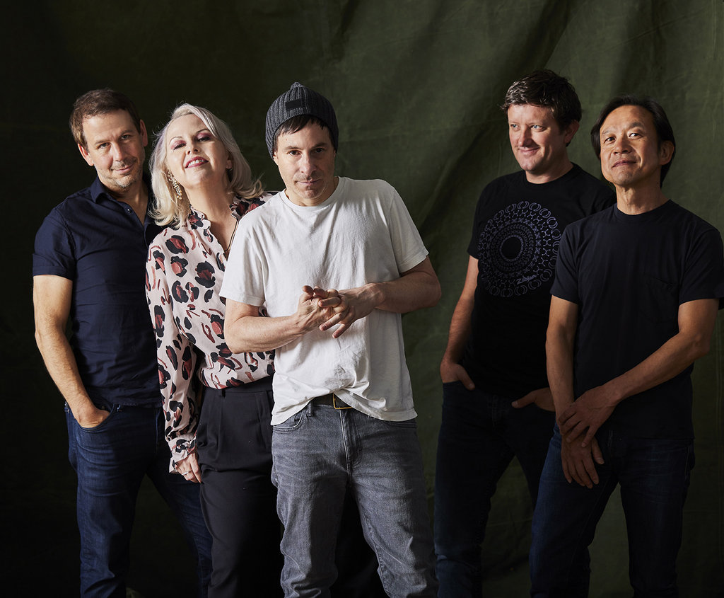 Drop Nineteens, “Hard Light” | Bandcamp Daily