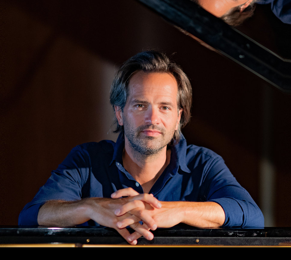 Back Home with the Moon | Peter Jablonski