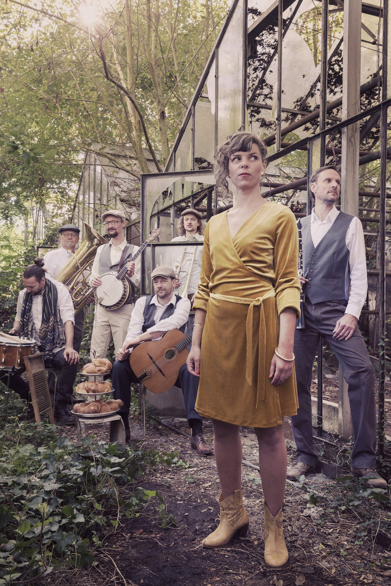 Nina's Rusty Horns | Nina's Rusty Horns