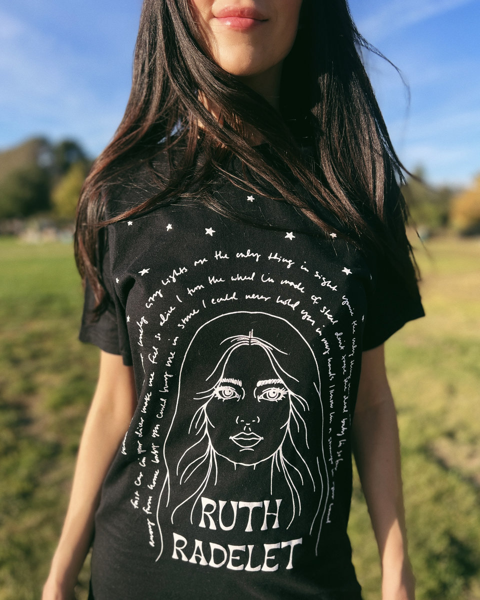 "Stranger" T-Shirt / Black | Ruth Radelet