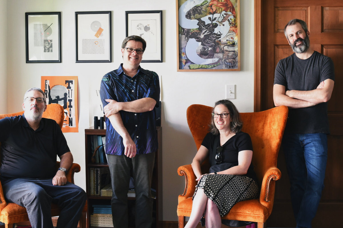 Sleeping World | A Cast of Thousands