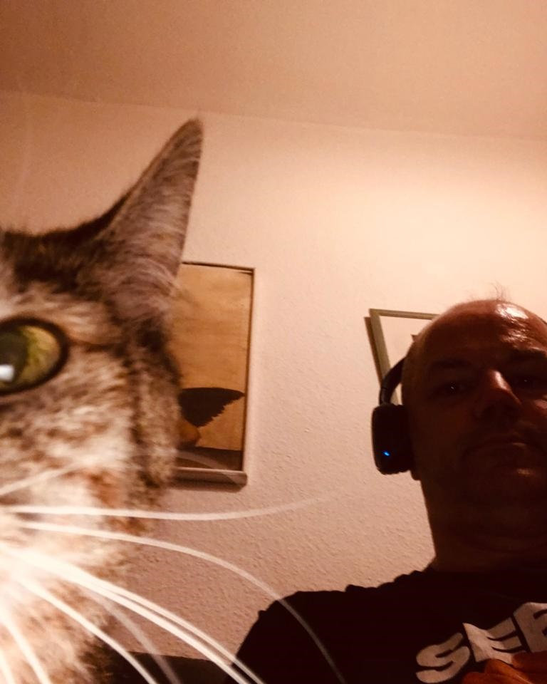 Better watch out | Igor Banderasovic feat. Dominik King and Friends ...