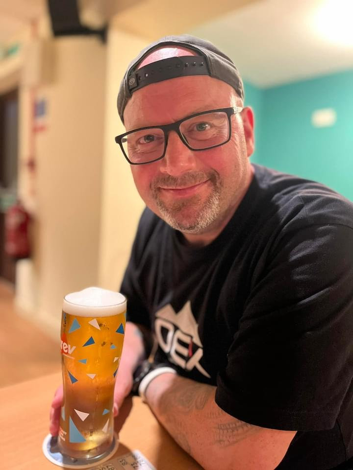 Shouting as loud as a ghost | Martin Carter