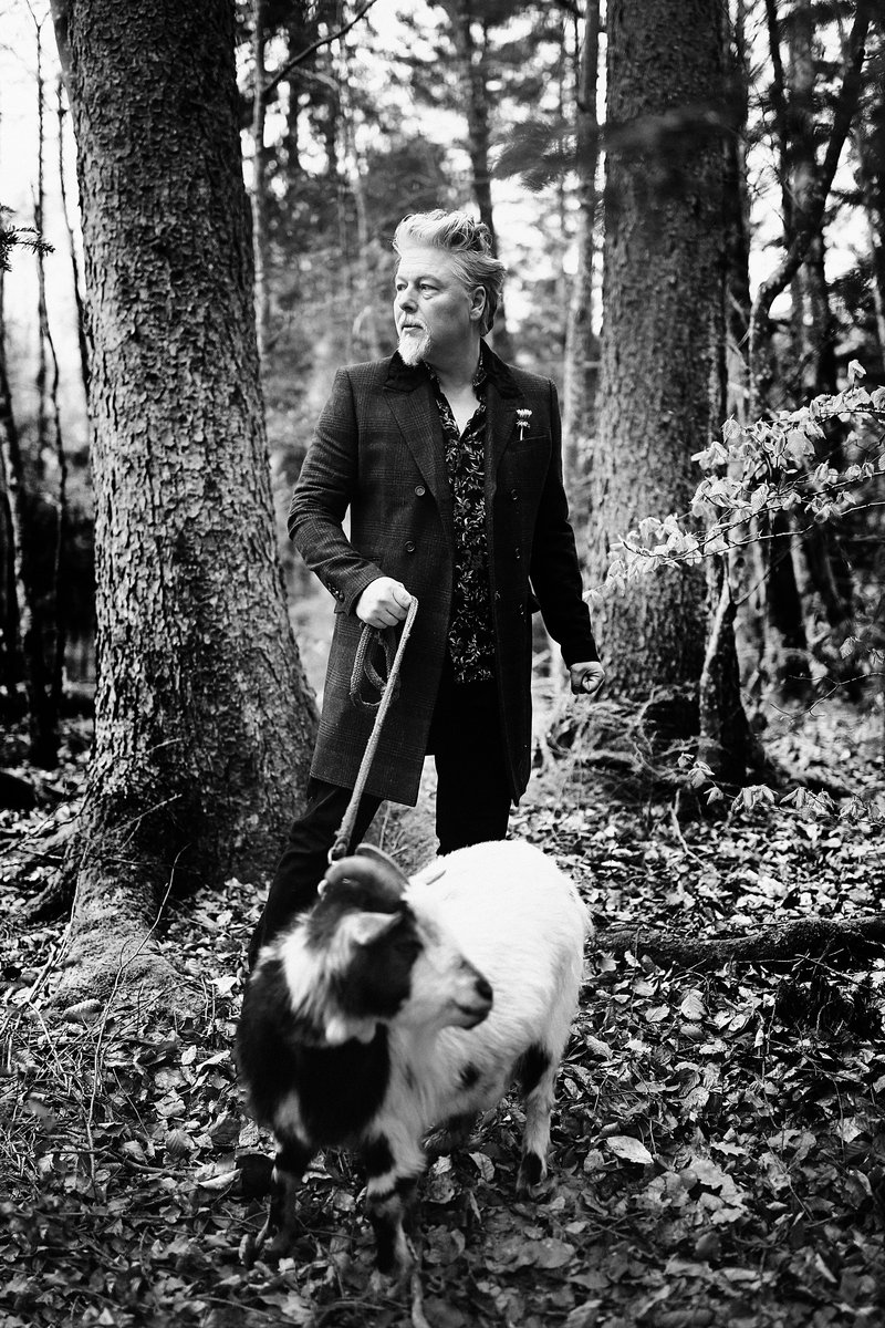 Things Behind The Moon | Christophe Calpini Feat.Noémie Calpini ...