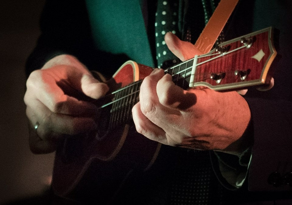 Christmas Again | Andrew James Smith