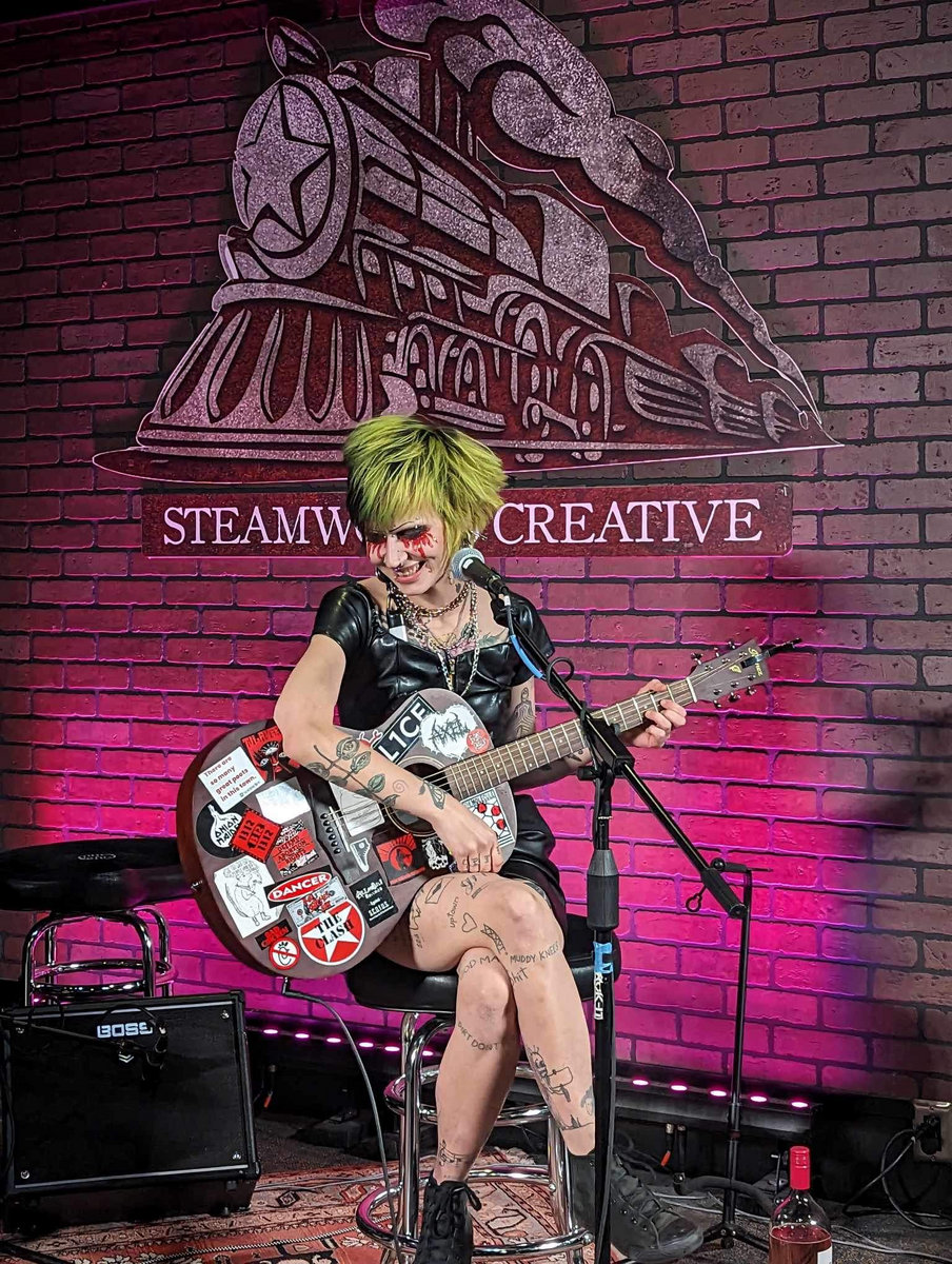 HALF FOOL | Candrika Rice