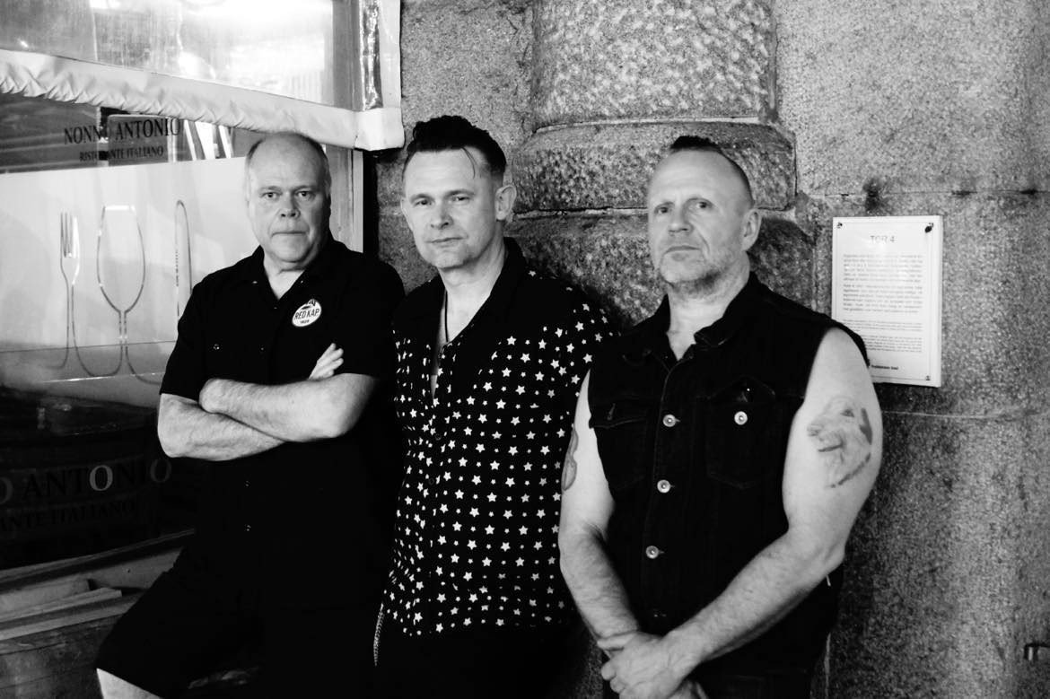 Give Me The Bop | Paul Mojo And The Black Kat Bones