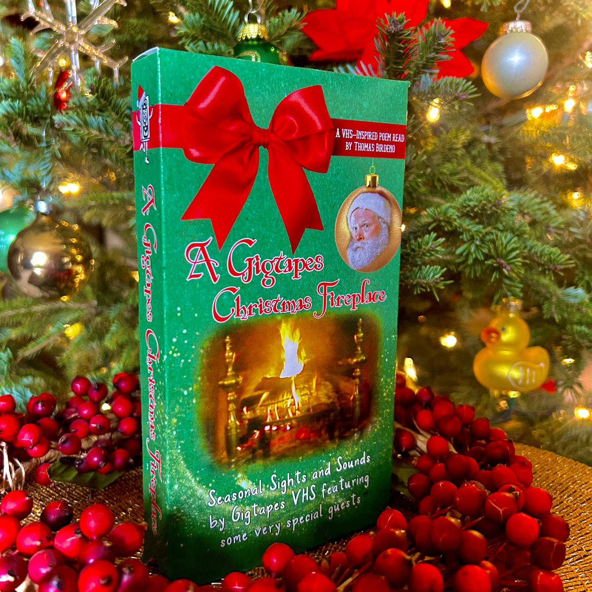 A Gigtapes Christmas Fireplace | Gigtapes