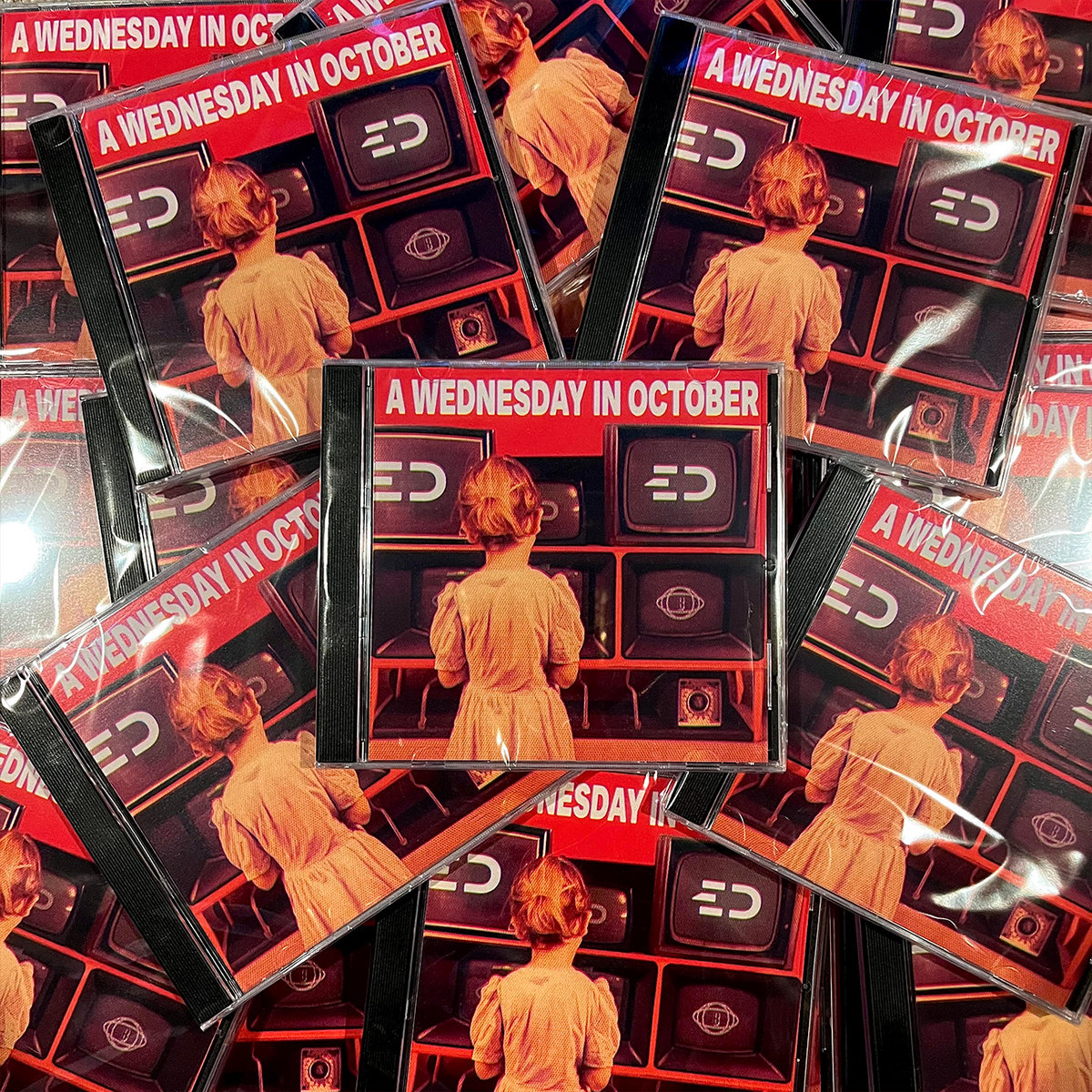 A WEDNESDAY IN OCTOBER | Elon Dust