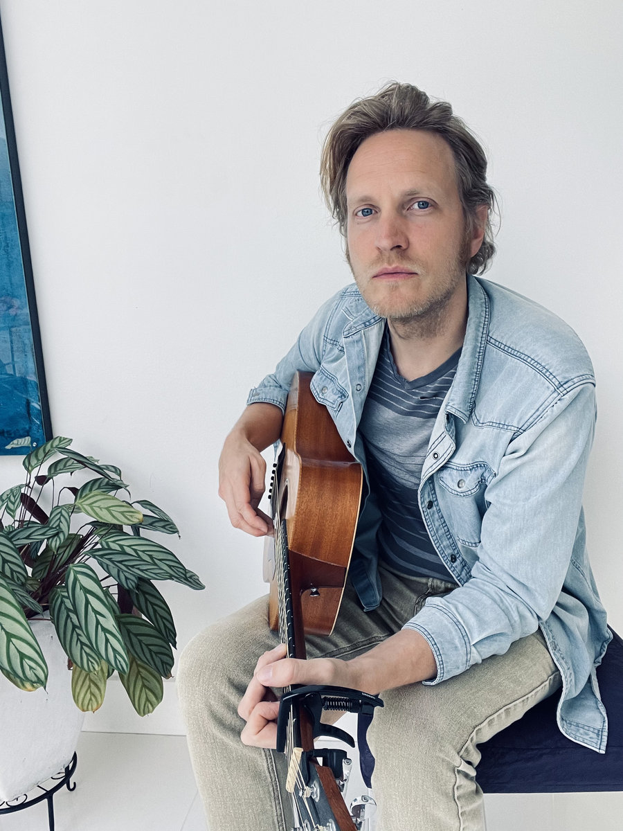 Disappear The Dark Divide | Ian Taylor