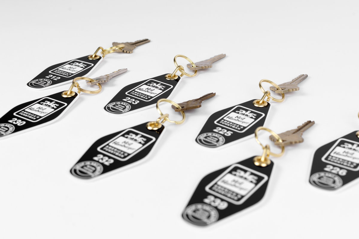 Neil Hamburger Keychain | Tolivar Souvenirs