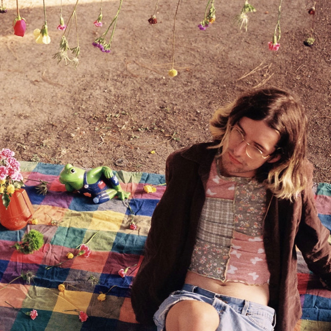 in arm's reach (deluxe edition) | sandalwood