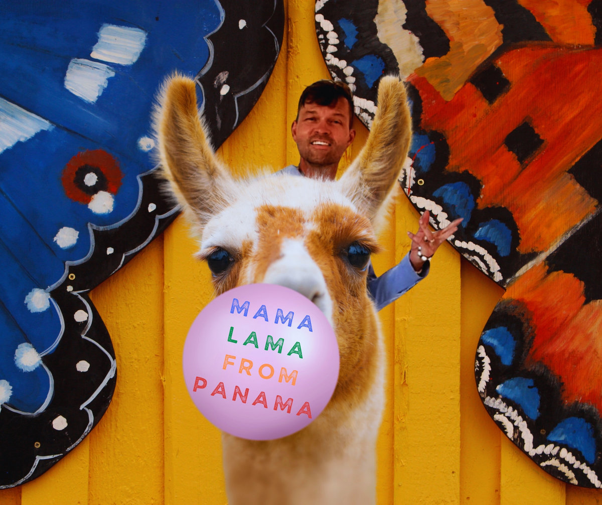 Music | Mama Lama from Panama