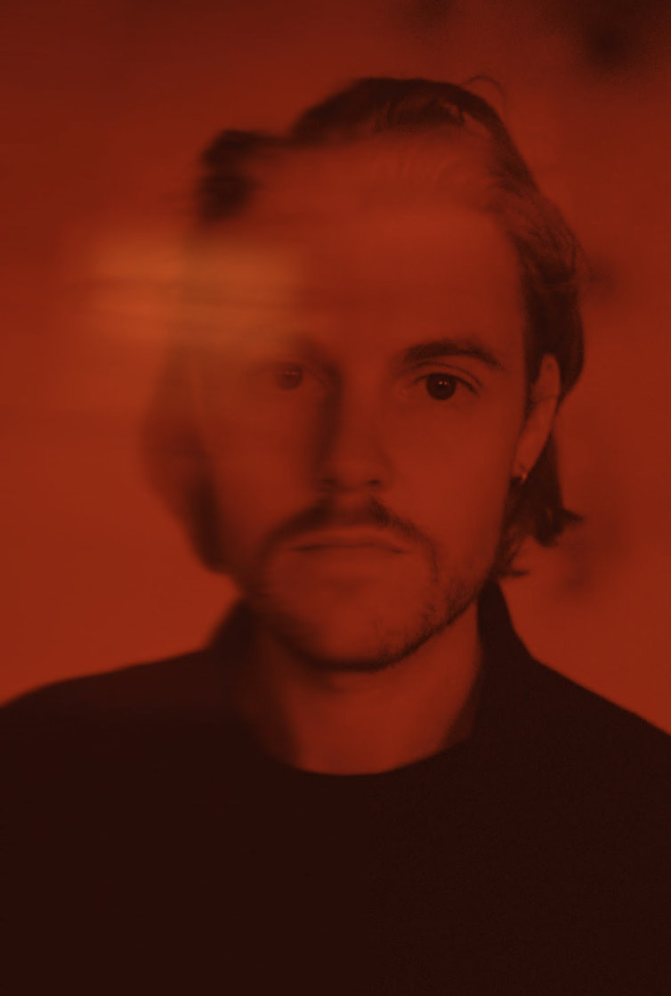 Come with Me and Hide | Mooneye