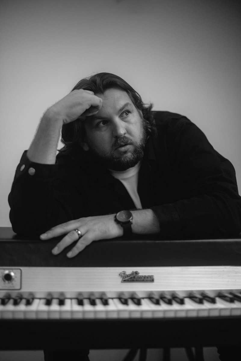 Art Between Minds | E. Lundquist