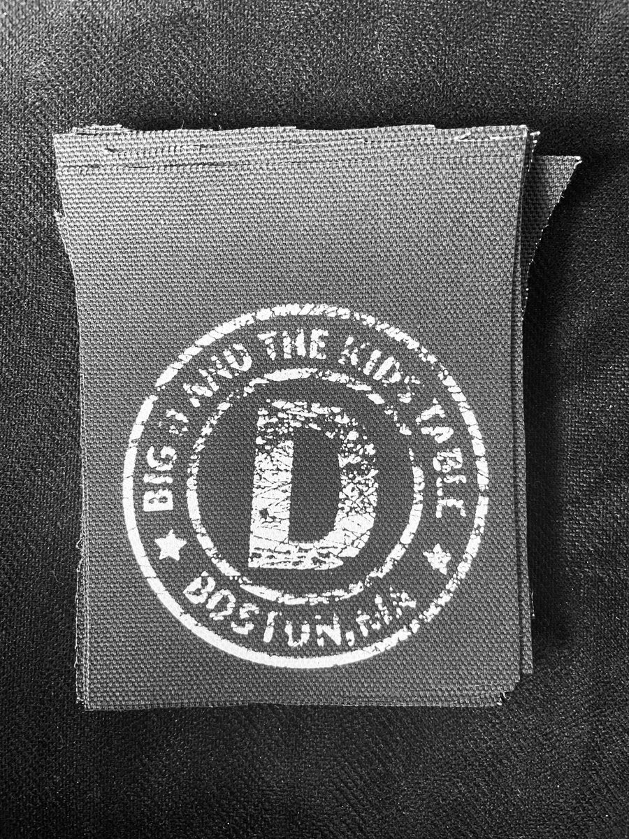 Patch: Circle Logo | Big D and the Kids Table