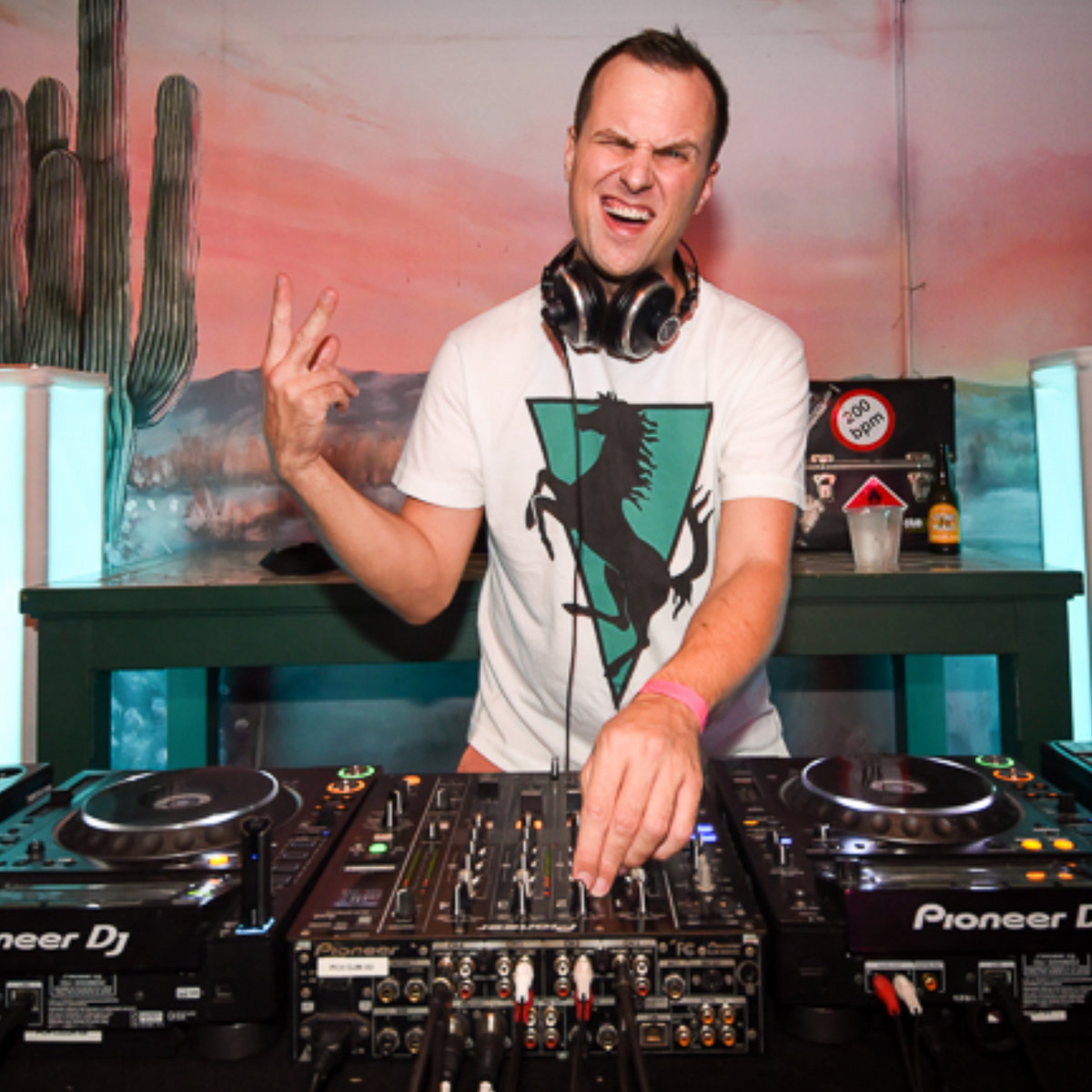 TOM HEIST EP TWO | Tom Heist // DJ VOID