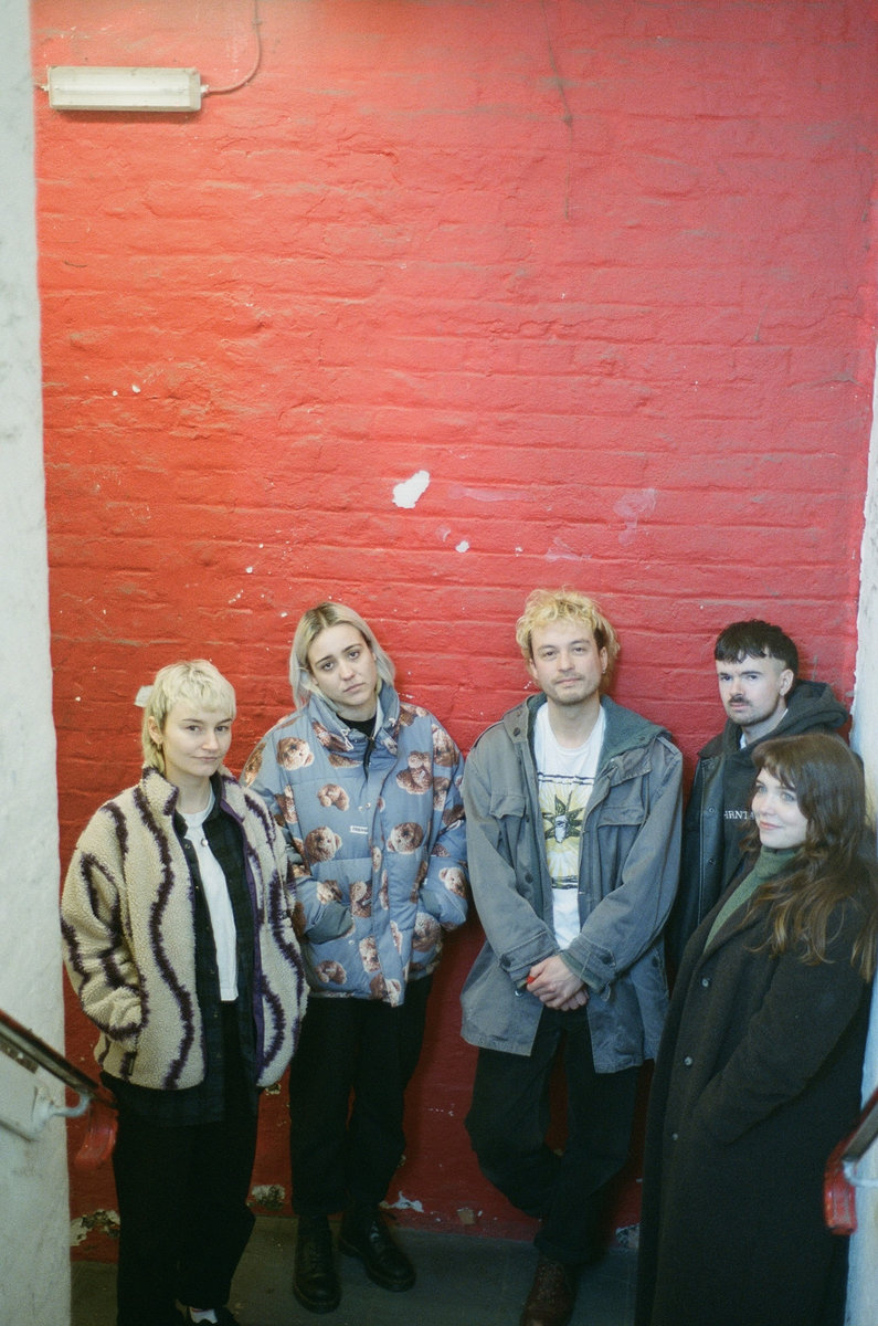 One More Day | Umarells