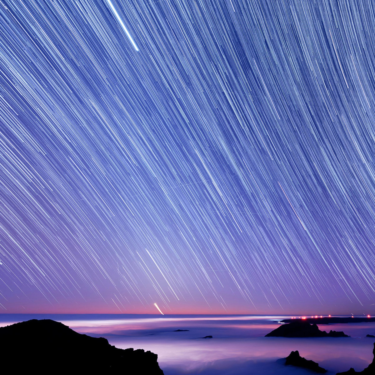 Nightlight | Star Trails