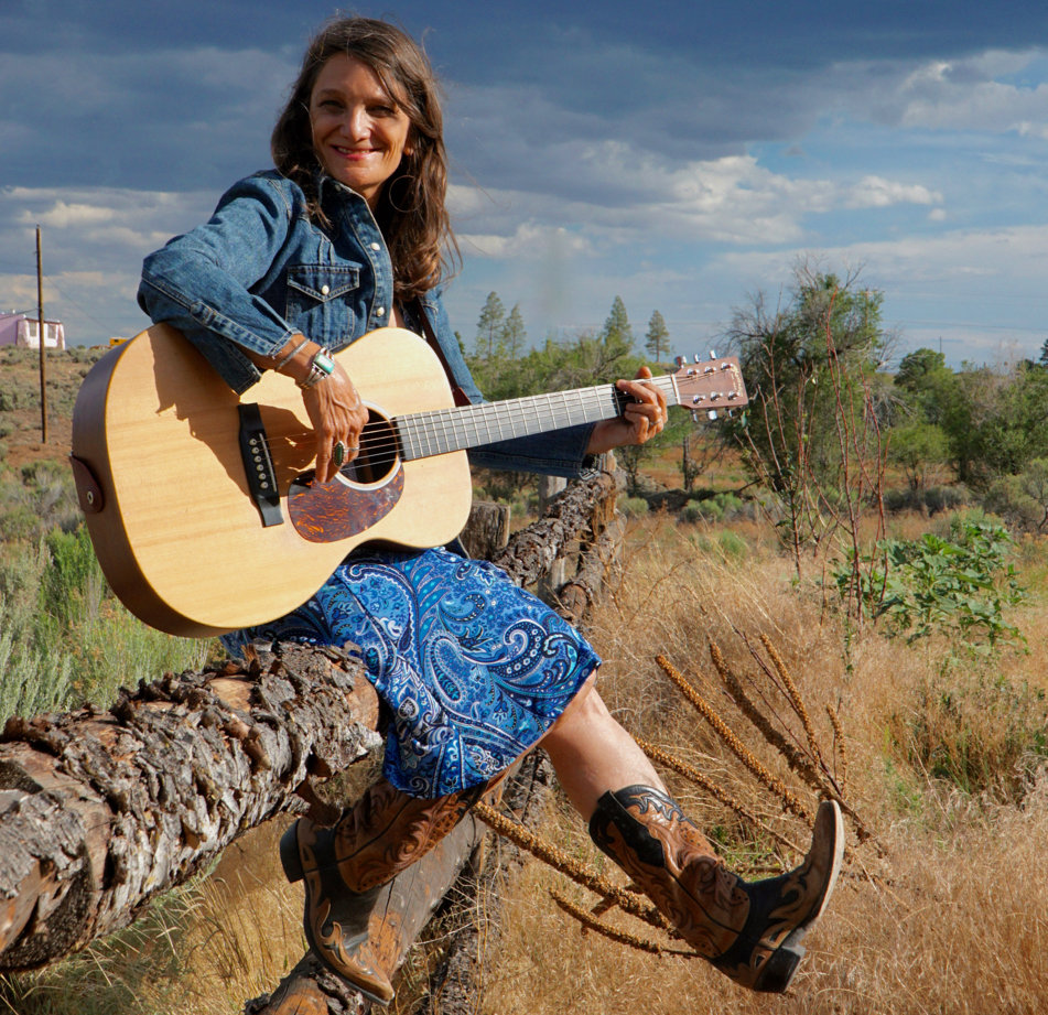 Music | Lisa Joyce