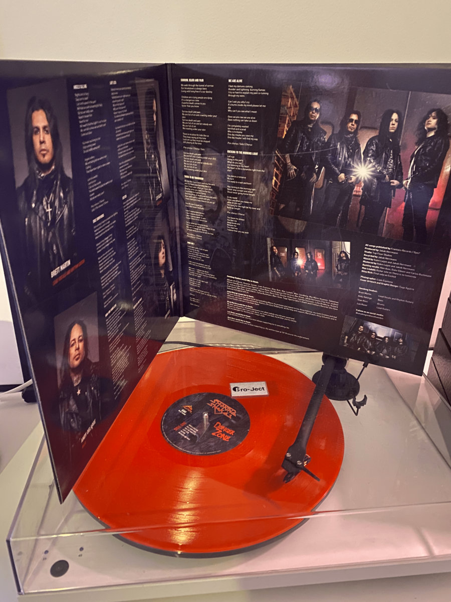 Danger Zone - Red LP | Smoking Snakes