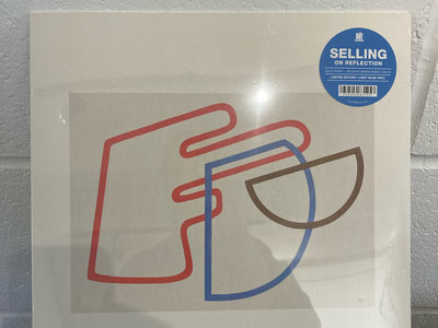 Selling (Jas Shaw of Simian Mobile Disco & Gold Panda) "On Reflection ...