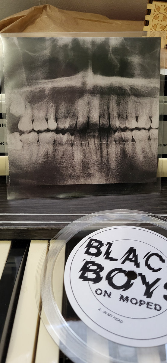 Teeth | Black Boys On Moped | Renegat Records